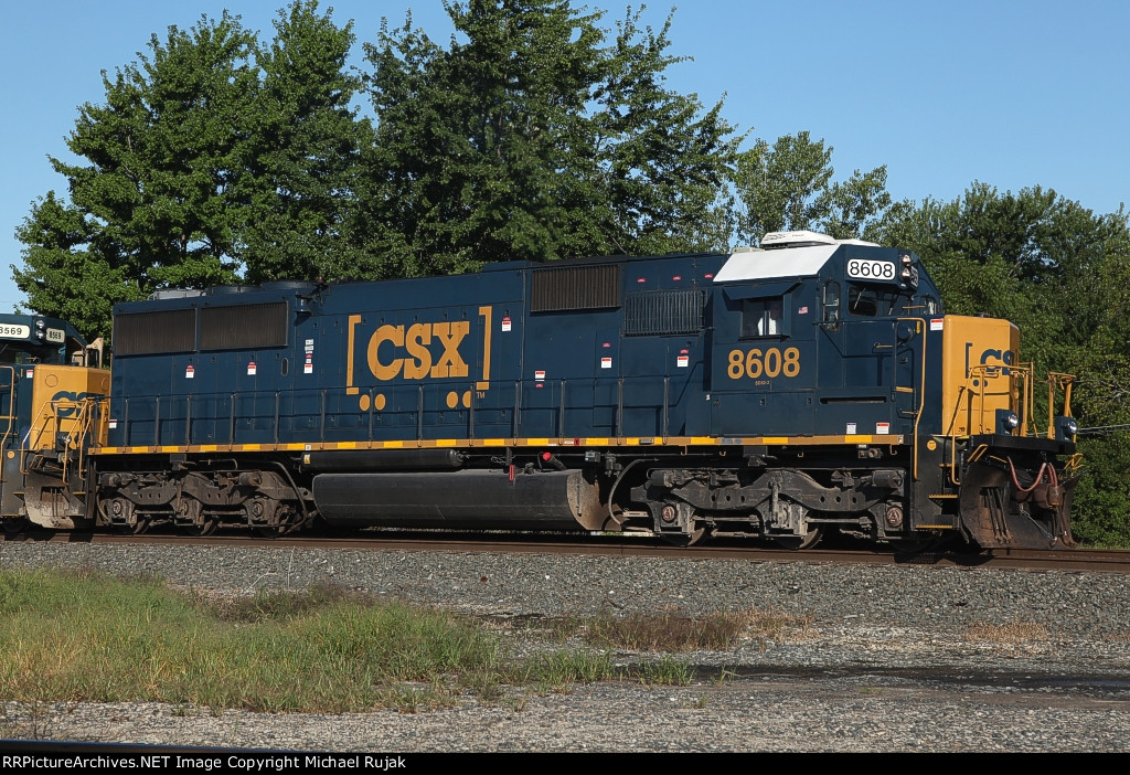 CSX 8608
